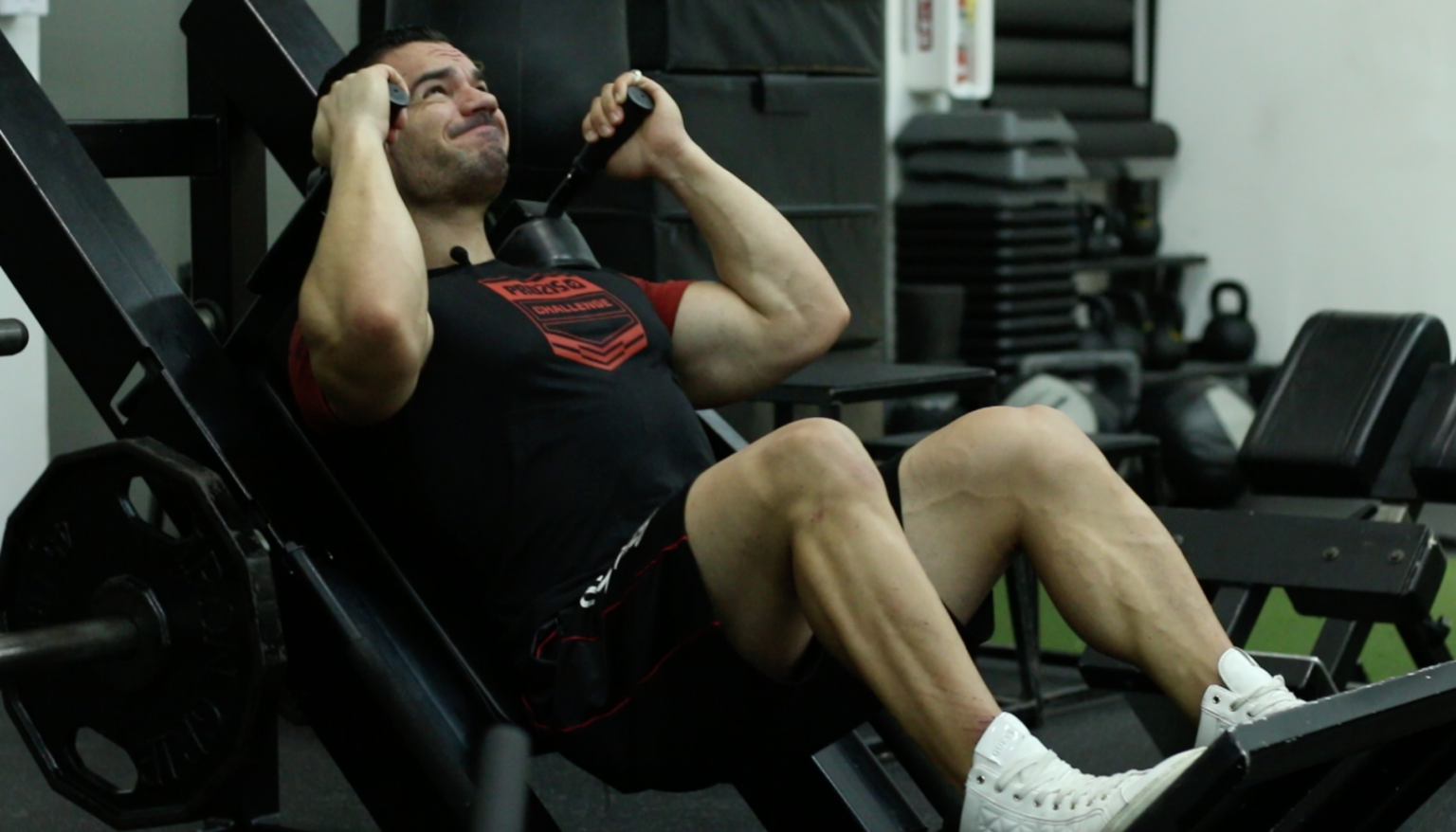Comment faire des squats : Toutes les techniques pour le réussir